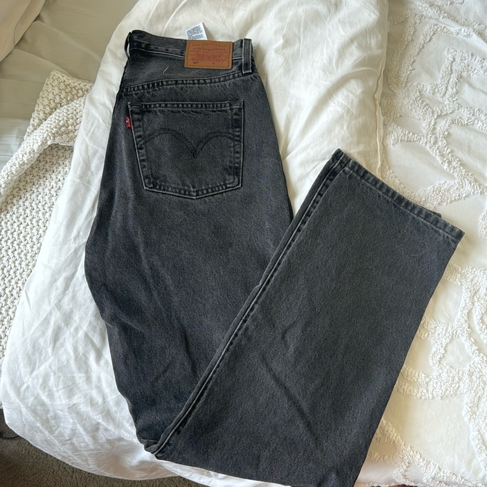 Brand New Black Levi Straight Jean - Gem